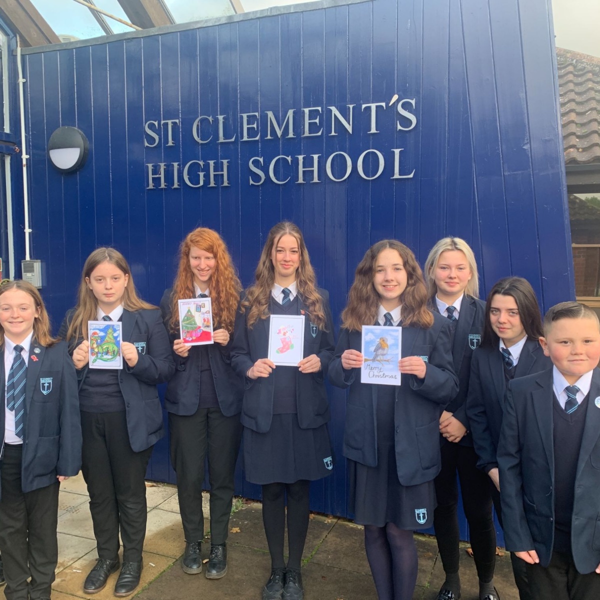 St Clement's High School - Kind hearted students help bereavement charity